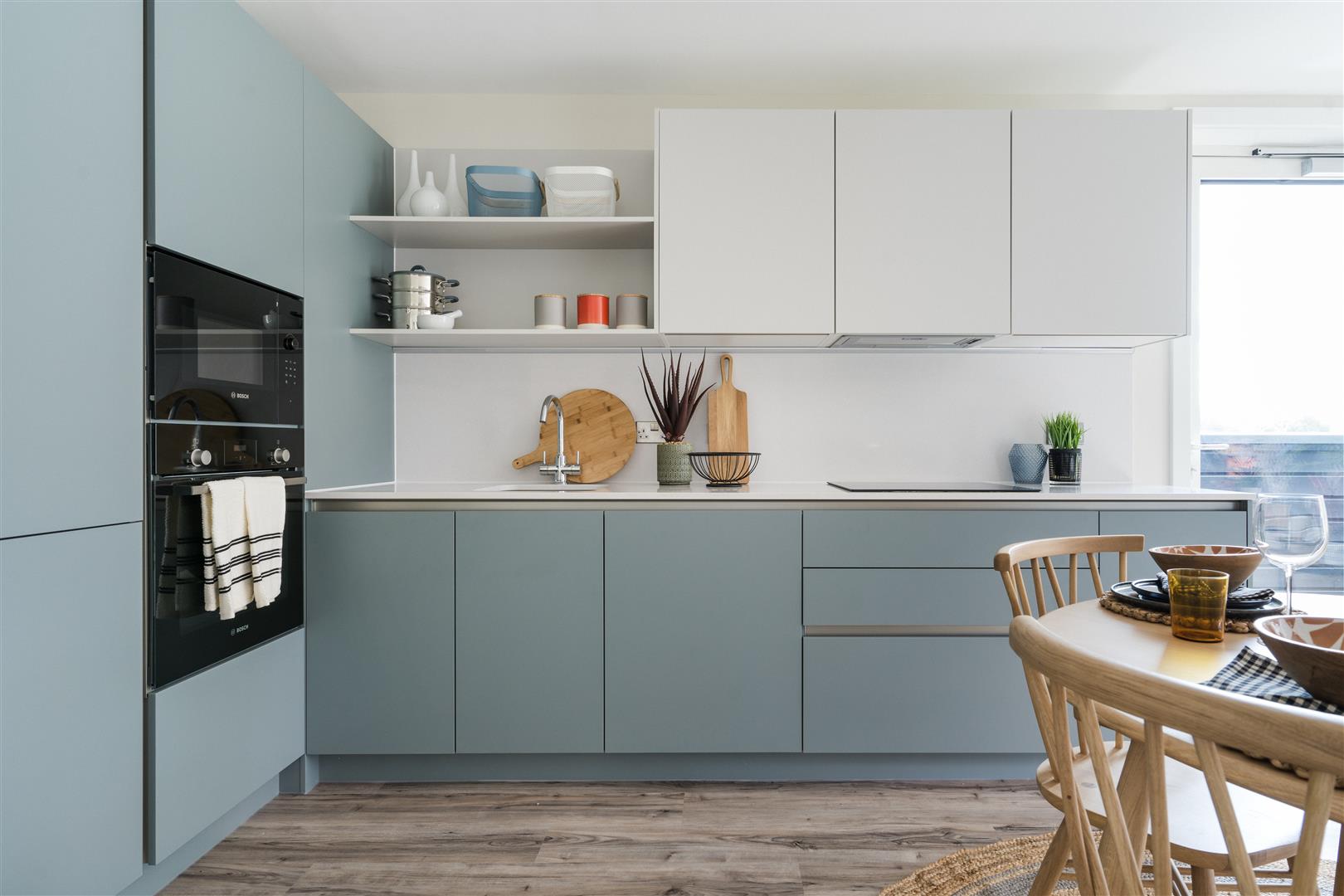 The Railings, Middlewood Locks